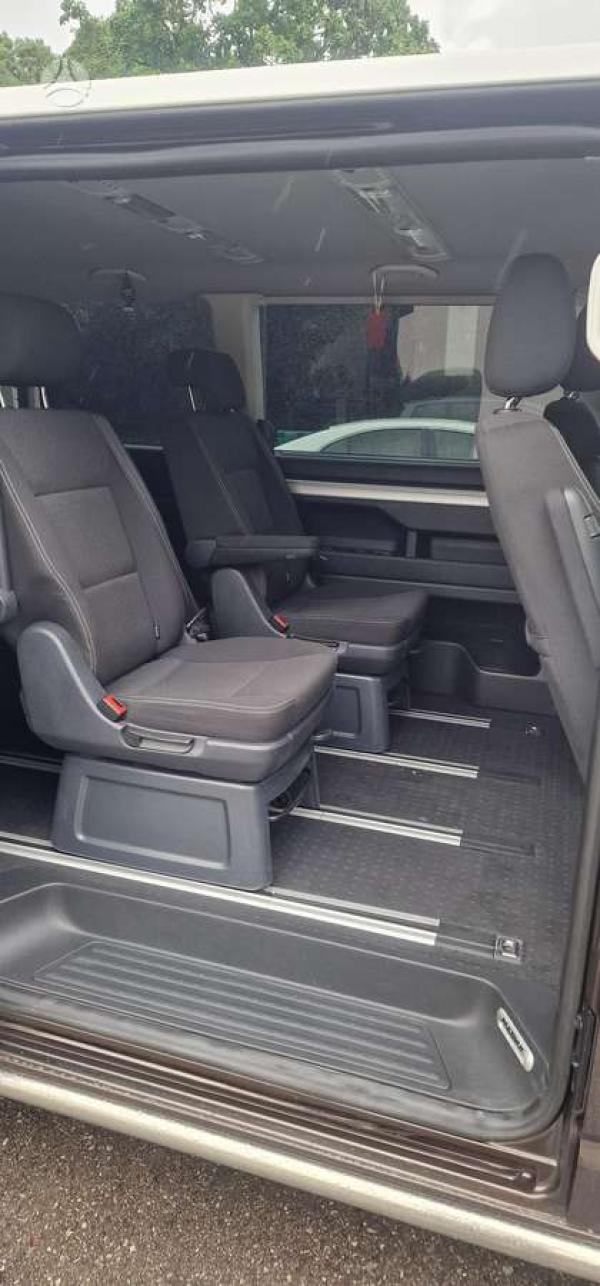 Volkswagen Multivan 2016 Kauņa, ar dzinēja tilpumu 1.97 L un nobraukumu 314 tūkst. km par 17800 €, foto 8 vietnē AUTOMOTO.COM.LV