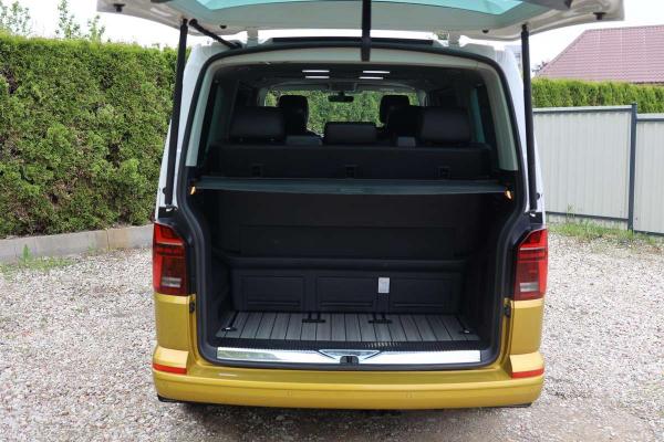 Volkswagen Multivan 2019 Alīta, ar dzinēja tilpumu 2.00 L un nobraukumu 105 tūkst. km par 36950 €, foto 5 vietnē AUTOMOTO.COM.LV