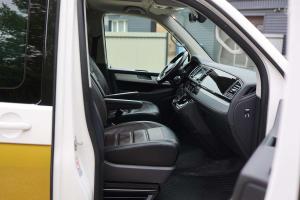 Volkswagen Multivan 2019 Alīta, ar dzinēja tilpumu 2.00 L un nobraukumu 105 tūkst. km par 36950 €, foto 12 vietnē AUTOMOTO.COM.LV