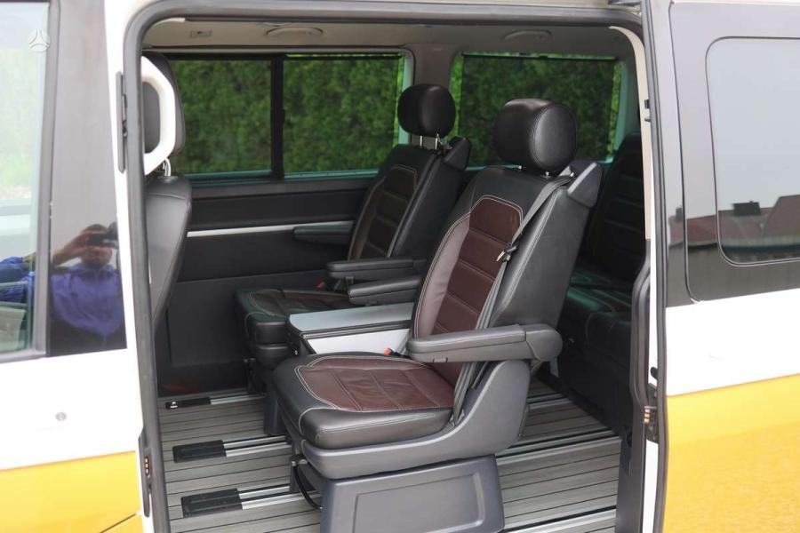 Volkswagen Multivan 2019 Alīta, ar dzinēja tilpumu 2.00 L un nobraukumu 105 tūkst. km par 36950 €, foto 14 vietnē AUTOMOTO.COM.LV