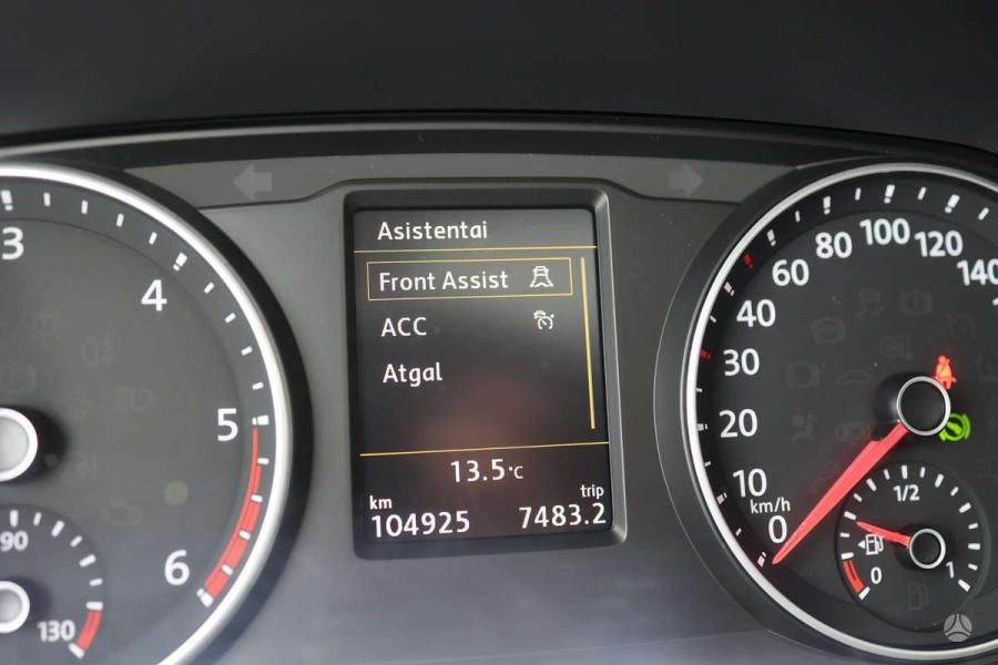 Volkswagen Multivan 2019 Alīta, ar dzinēja tilpumu 2.00 L un nobraukumu 105 tūkst. km par 36950 €, foto 21 vietnē AUTOMOTO.COM.LV