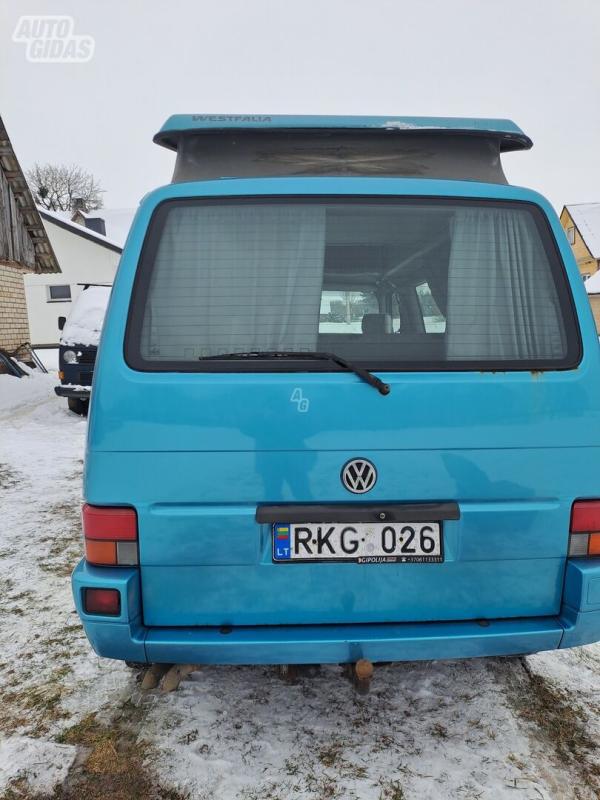 Volkswagen Multivan 1990 Birštonas, ar dzinēja tilpumu 2.50 L un nobraukumu 400 tūkst. km par 3800 €, foto 11 vietnē AUTOMOTO.COM.LV