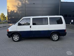 Volkswagen Multivan 1993 Klaipėda, ar dzinēja tilpumu 2.40 L un nobraukumu 288 tūkst. km par 2100 €, foto 3 vietnē AUTOMOTO.COM.LV