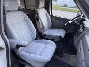 Volkswagen Multivan 1993 Klaipėda, ar dzinēja tilpumu 2.40 L un nobraukumu 288 tūkst. km par 2100 €, foto 11 vietnē AUTOMOTO.COM.LV
