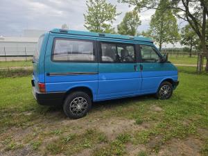 Volkswagen Multivan 1993 Viļņa, ar dzinēja tilpumu 1.90 L un nobraukumu 405 tūkst. km par 4300 €, foto 4 vietnē AUTOMOTO.COM.LV