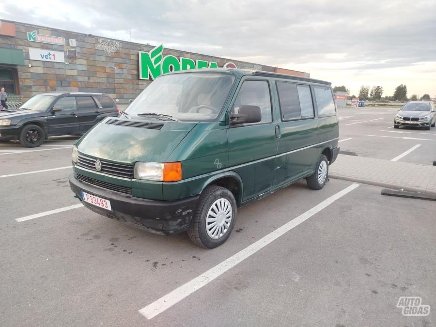 Volkswagen Multivan 1993 in Siauliai, with an engine capacity of 2.40 L and mileage of 472 thousand km for 1000 €, photo 1 on AUTOMOTO.COM.LV