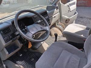 Volkswagen Multivan 1994 Kauņa, ar dzinēja tilpumu 2.40 L un nobraukumu 395 tūkst. km par 2350 €, foto 6 vietnē AUTOMOTO.COM.LV