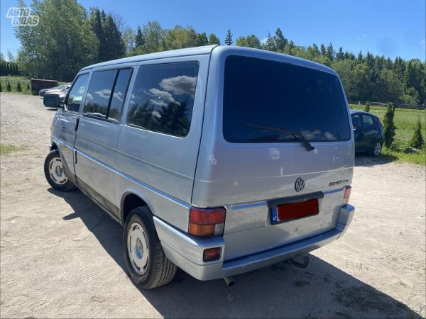 Volkswagen Multivan 1994 Kretinga, ar dzinēja tilpumu 2.40 L un nobraukumu 483 tūkst. km par 2200 €, foto 5 vietnē AUTOMOTO.COM.LV
