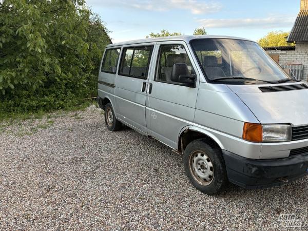 Volkswagen Multivan 1994 in Kaunas, with an engine capacity of 1.90 L and mileage of 400 thousand km for 600 €, photo 6 on AUTOMOTO.COM.LV
