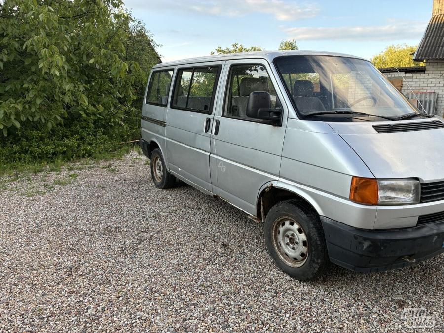 Фольксваген Мультиван 1994 в Каунас, объемом двигателя 1.90 л и пробегом 400 тыс. км за 600 €, фото 7 на AUTOMOTO.COM.LV
