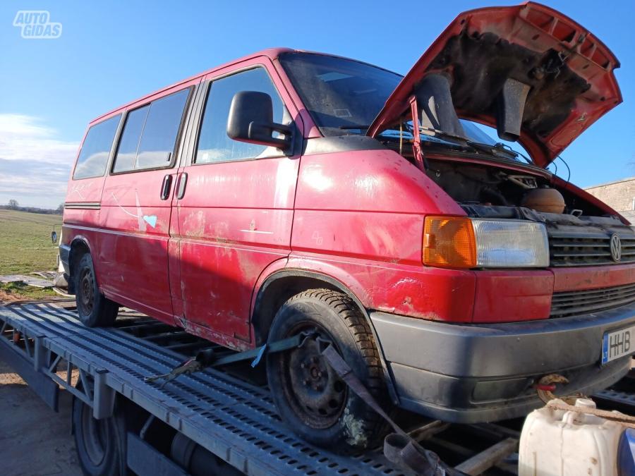 Volkswagen Multivan 1995 Alīta, ar dzinēja tilpumu 2.40 L un nobraukumu 254 tūkst. km par 990 €, foto 1 vietnē AUTOMOTO.COM.LV