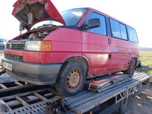 Volkswagen Multivan 1995 Alīta, ar dzinēja tilpumu 2.40 L un nobraukumu 254 tūkst. km par 990 €, foto 17 vietnē AUTOMOTO.COM.LV