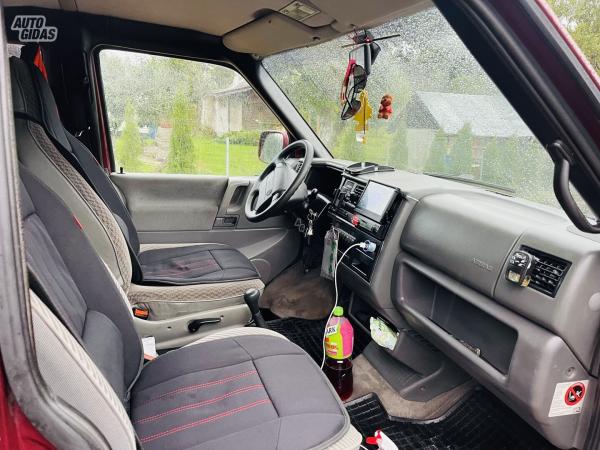 Volkswagen Multivan 1996 in Jonava, with an engine capacity of 2.50 L and mileage of 277 thousand km for 2800 €, photo 9 on AUTOMOTO.COM.LV