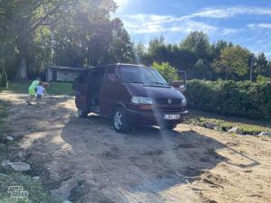 Volkswagen Multivan 1996 in Jonava, with an engine capacity of 2.50 L and mileage of 277 thousand km for 2800 €, photo 18 on AUTOMOTO.COM.LV