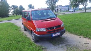 Volkswagen Multivan 1996 in Vilnius, with an engine capacity of 2.50 L and mileage of 407 thousand km for 5050 €, photo  on AUTOMOTO.COM.LV