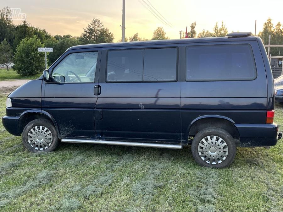 Volkswagen Multivan 1996 Marijampole, ar dzinēja tilpumu 2.50 L un nobraukumu 275 tūkst. km par 3350 €, foto 1 vietnē AUTOMOTO.COM.LV