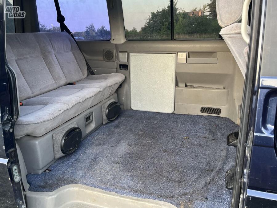 Volkswagen Multivan 1996 Marijampole, ar dzinēja tilpumu 2.50 L un nobraukumu 275 tūkst. km par 3350 €, foto 6 vietnē AUTOMOTO.COM.LV