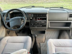 Volkswagen Multivan 1996 Marijampole, ar dzinēja tilpumu 2.50 L un nobraukumu 275 tūkst. km par 3350 €, foto 8 vietnē AUTOMOTO.COM.LV