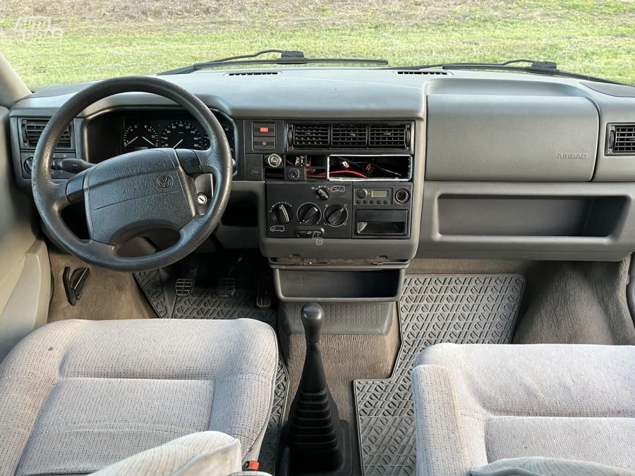 Volkswagen Multivan 1996 Marijampole, ar dzinēja tilpumu 2.50 L un nobraukumu 275 tūkst. km par 3350 €, foto 8 vietnē AUTOMOTO.COM.LV