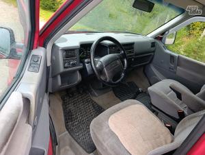Volkswagen Multivan 1997 Marijampole, ar dzinēja tilpumu 2.50 L un nobraukumu 319 tūkst. km par 1650 €, foto 8 vietnē AUTOMOTO.COM.LV