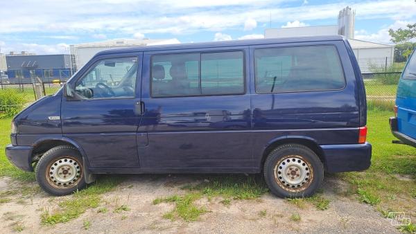 Volkswagen Multivan 1999 in Vilnius, with an engine capacity of 2.50 L and mileage of 360 thousand km for 5850 €, photo 9 on AUTOMOTO.COM.LV