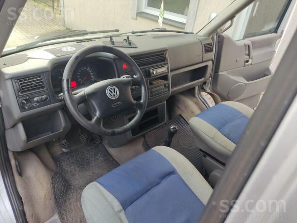 Volkswagen Multivan 2000 in Ogre, with an engine capacity of 2.50 L and mileage of 283 thousand km for 5350 €, photo 8 on AUTOMOTO.COM.LV