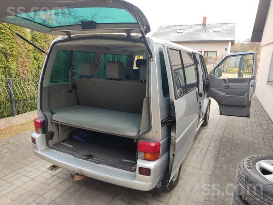 Volkswagen Multivan 2000 Ogre, ar dzinēja tilpumu 2.50 L un nobraukumu 283 tūkst. km par 4450 €, foto 11 vietnē AUTOMOTO.COM.LV
