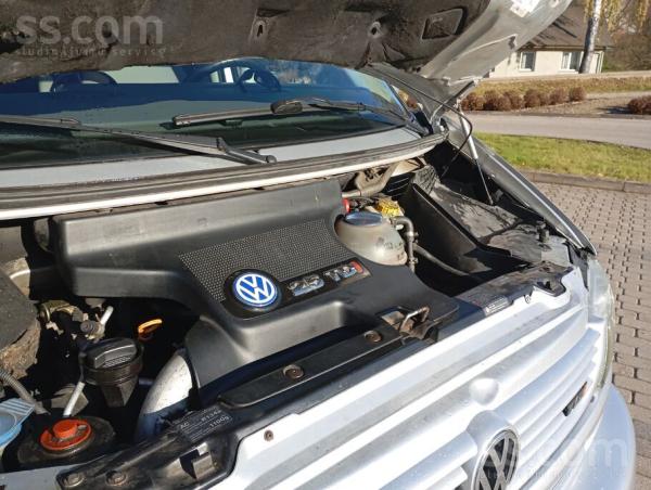 Volkswagen Multivan 2001 in Rezekne, with an engine capacity of 2.50 L and mileage of 422 thousand km for 7900 €, photo 11 on AUTOMOTO.COM.LV