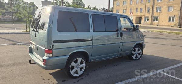 Volkswagen Multivan 2002 Rēzekne, ar dzinēja tilpumu 2.50 L un nobraukumu 410 tūkst. km par 5500 €, foto 3 vietnē AUTOMOTO.COM.LV