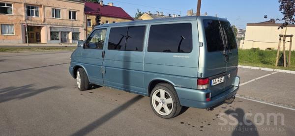 Volkswagen Multivan 2002 Rēzekne, ar dzinēja tilpumu 2.50 L un nobraukumu 410 tūkst. km par 5500 €, foto 5 vietnē AUTOMOTO.COM.LV