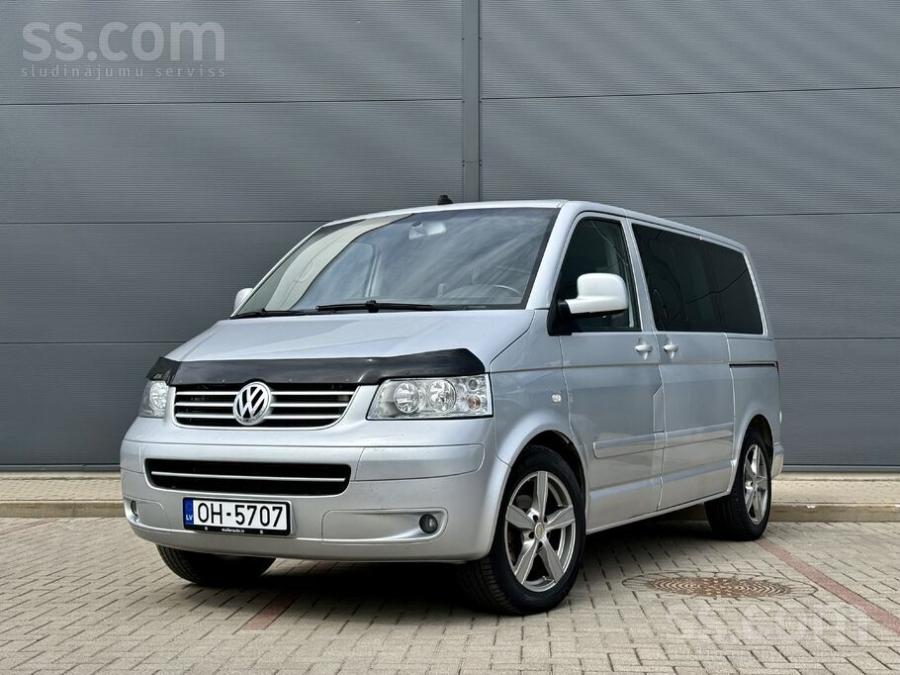 Volkswagen Multivan 2003 Rīga, ar dzinēja tilpumu 2.50 L un nobraukumu 435 tūkst. km par 5650 €, foto 3 vietnē AUTOMOTO.COM.LV