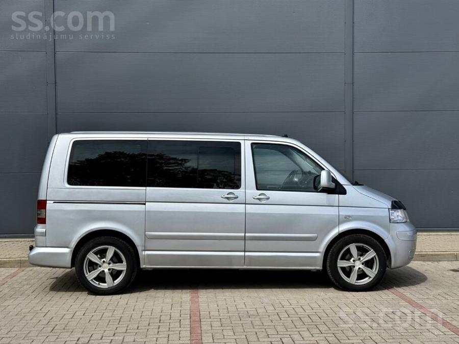 Volkswagen Multivan 2003 Rīga, ar dzinēja tilpumu 2.50 L un nobraukumu 435 tūkst. km par 5650 €, foto 7 vietnē AUTOMOTO.COM.LV
