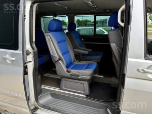 Volkswagen Multivan 2003 Rīga, ar dzinēja tilpumu 2.50 L un nobraukumu 435 tūkst. km par 5650 €, foto 11 vietnē AUTOMOTO.COM.LV