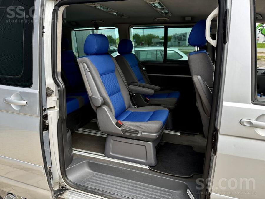 Volkswagen Multivan 2003 Rīga, ar dzinēja tilpumu 2.50 L un nobraukumu 435 tūkst. km par 5650 €, foto 11 vietnē AUTOMOTO.COM.LV