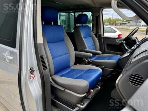 Volkswagen Multivan 2003 Rīga, ar dzinēja tilpumu 2.50 L un nobraukumu 435 tūkst. km par 5650 €, foto 13 vietnē AUTOMOTO.COM.LV