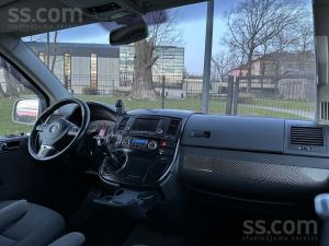 Volkswagen Multivan 2003 Tukums, ar dzinēja tilpumu 2.50 L un nobraukumu 400 tūkst. km par 6550 €, foto 10 vietnē AUTOMOTO.COM.LV