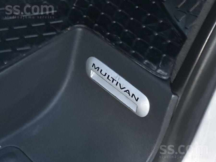 Volkswagen Multivan 2003 Tukums, ar dzinēja tilpumu 2.50 L un nobraukumu 400 tūkst. km par 6550 €, foto 18 vietnē AUTOMOTO.COM.LV