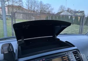 Volkswagen Multivan 2003 Tukums, ar dzinēja tilpumu 2.50 L un nobraukumu 400 tūkst. km par 6550 €, foto 23 vietnē AUTOMOTO.COM.LV