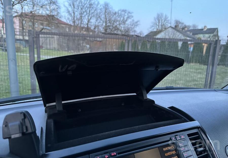 Volkswagen Multivan 2003 Tukums, ar dzinēja tilpumu 2.50 L un nobraukumu 400 tūkst. km par 6550 €, foto 23 vietnē AUTOMOTO.COM.LV