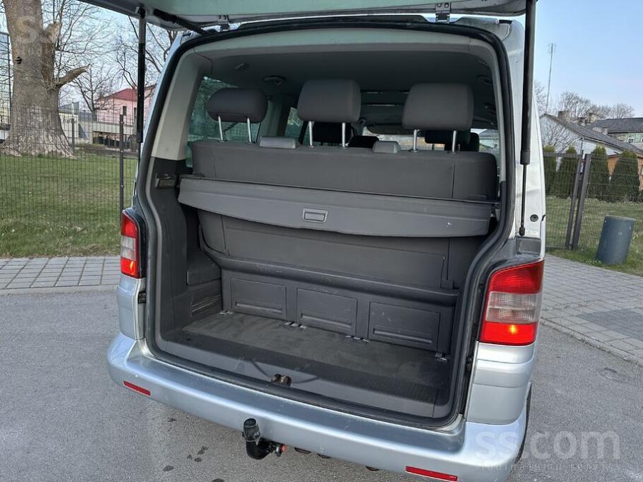 Volkswagen Multivan 2003 Tukums, ar dzinēja tilpumu 2.50 L un nobraukumu 400 tūkst. km par 6550 €, foto 24 vietnē AUTOMOTO.COM.LV
