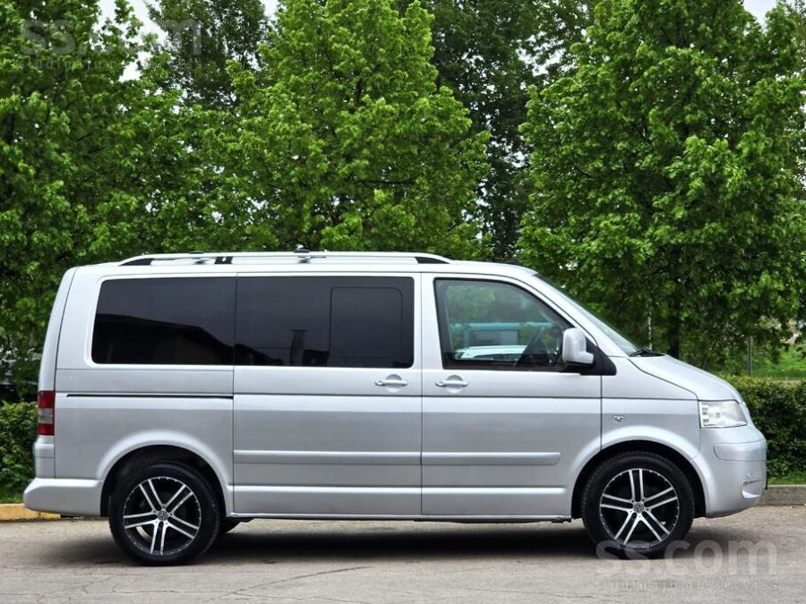 Volkswagen Multivan 2004 in Riga, with an engine capacity of 2.50 L and mileage of 0 thousand km for 6700 €, photo 3 on AUTOMOTO.COM.LV
