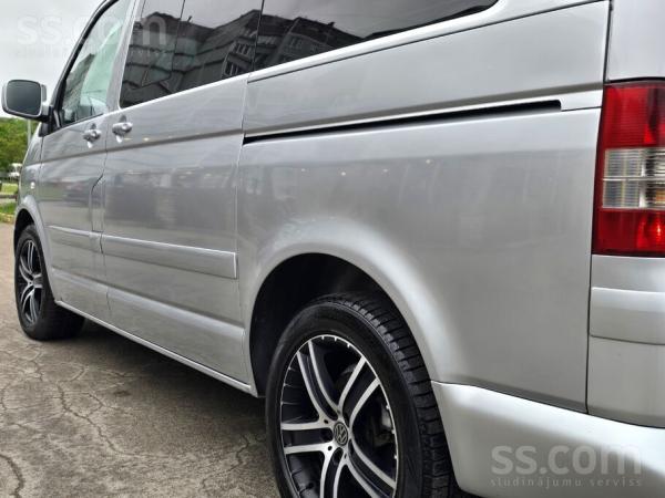 Volkswagen Multivan 2004 Rīga, ar dzinēja tilpumu 2.50 L un nobraukumu 0 tūkst. km par 6700 €, foto 5 vietnē AUTOMOTO.COM.LV