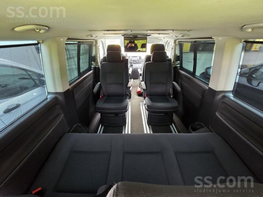Volkswagen Multivan 2004 in Riga, with an engine capacity of 2.50 L and mileage of 0 thousand km for 6700 €, photo 8 on AUTOMOTO.COM.LV