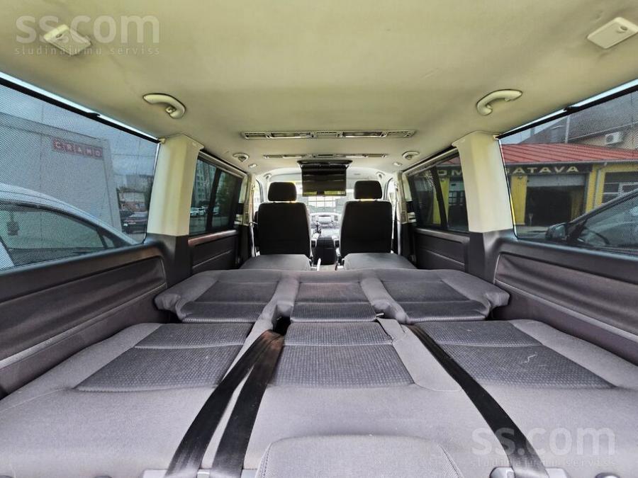 Volkswagen Multivan 2004 in Riga, with an engine capacity of 2.50 L and mileage of 0 thousand km for 6700 €, photo 12 on AUTOMOTO.COM.LV