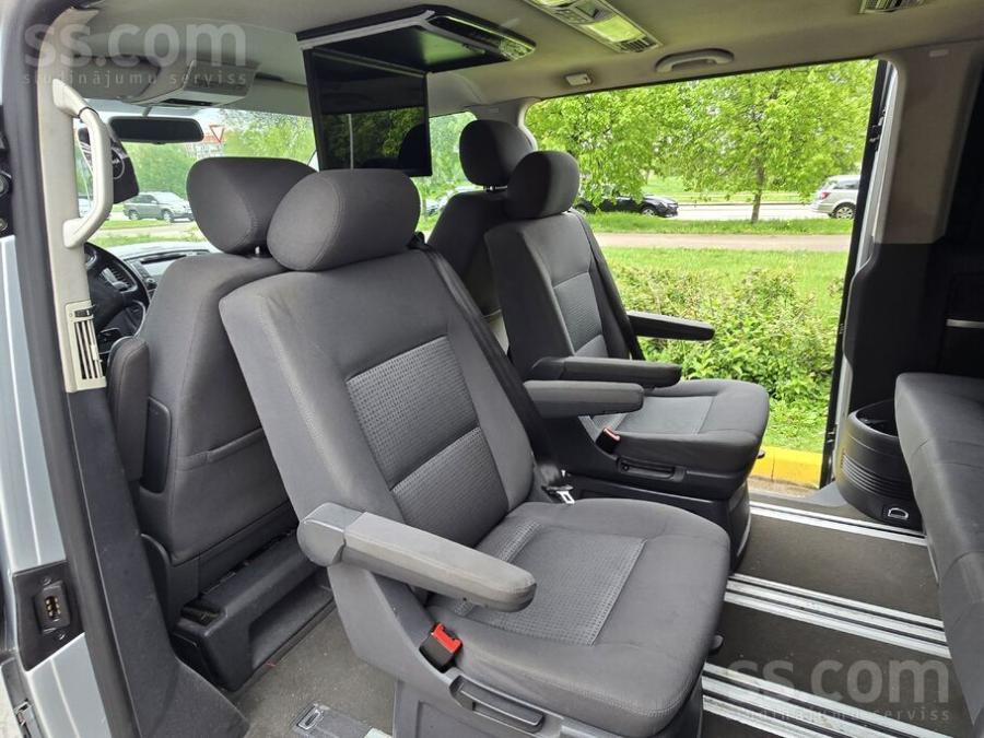 Volkswagen Multivan 2004 in Riga, with an engine capacity of 2.50 L and mileage of 0 thousand km for 6700 €, photo 19 on AUTOMOTO.COM.LV