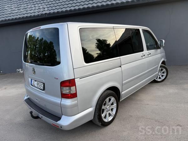 Volkswagen Multivan 2004 Jelgava, ar dzinēja tilpumu 2.50 L un nobraukumu 408 tūkst. km par 4200 €, foto 4 vietnē AUTOMOTO.COM.LV