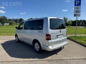 Volkswagen Multivan 2005 Rīga, ar dzinēja tilpumu 2.50 L un nobraukumu 323 tūkst. km par 4980 €, foto 3 vietnē AUTOMOTO.COM.LV