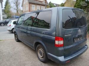 Volkswagen Multivan 2006 Viļņa, ar dzinēja tilpumu 2.50 L un nobraukumu 324 tūkst. km par 3250 €, foto 5 vietnē AUTOMOTO.COM.LV