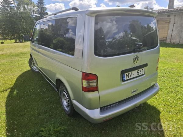 Volkswagen Multivan 2006 in Madona, with an engine capacity of 2.50 L and mileage of 312 thousand km for 6500 €, photo 4 on AUTOMOTO.COM.LV