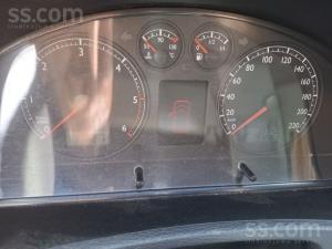 Volkswagen Multivan 2006 Madona, ar dzinēja tilpumu 2.50 L un nobraukumu 312 tūkst. km par 6500 €, foto 12 vietnē AUTOMOTO.COM.LV